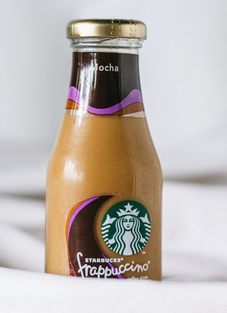 Frappuccino vs Cappuccino: Exploring flavor, texture, and preference